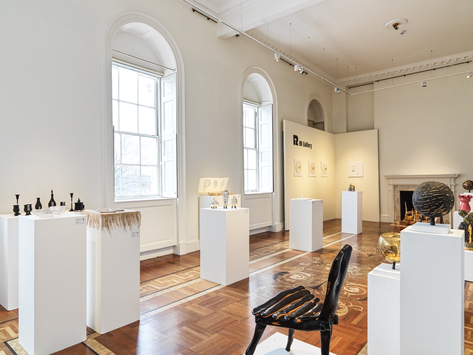 BR Gallery Introduction - B.R. GALLERY